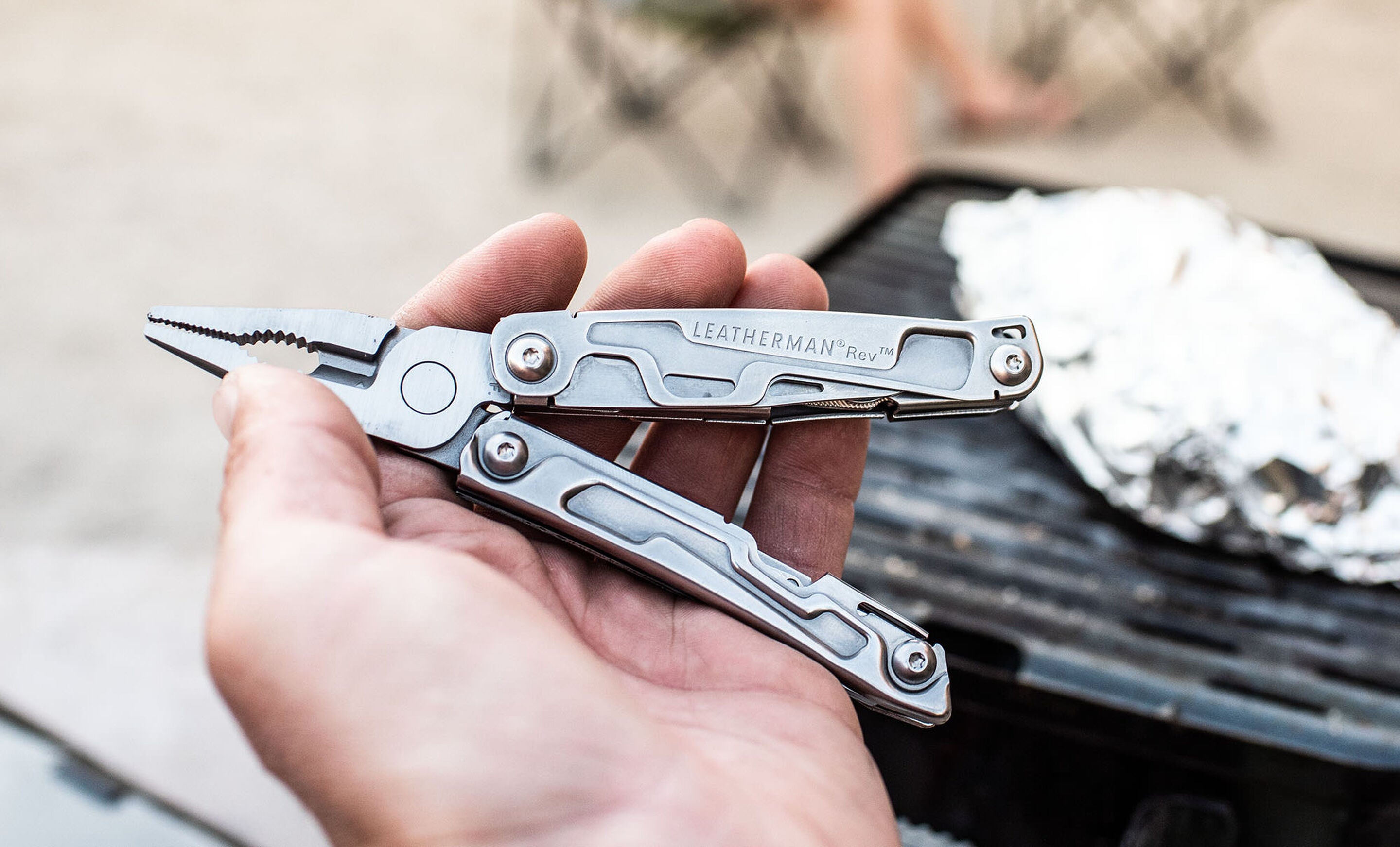 Leatherman REV™ | Multi Tool | 14 Tools | Stainless Steel | Engravable ...