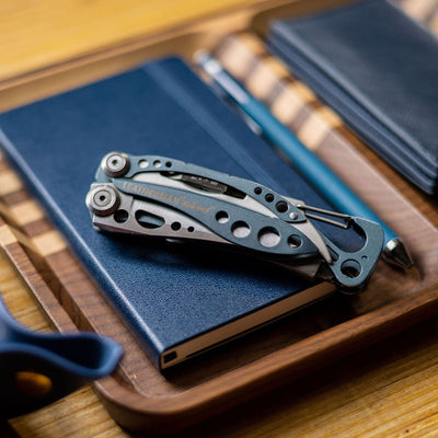 Leatherman Skeletool® | Multi Tool | 7 Tools | Stainless Steel ...