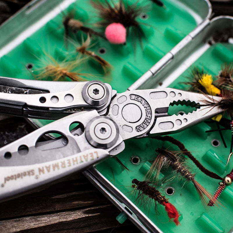 Leatherman Skeletool® | Multi Tool | 7 Tools | Stainless Steel ...